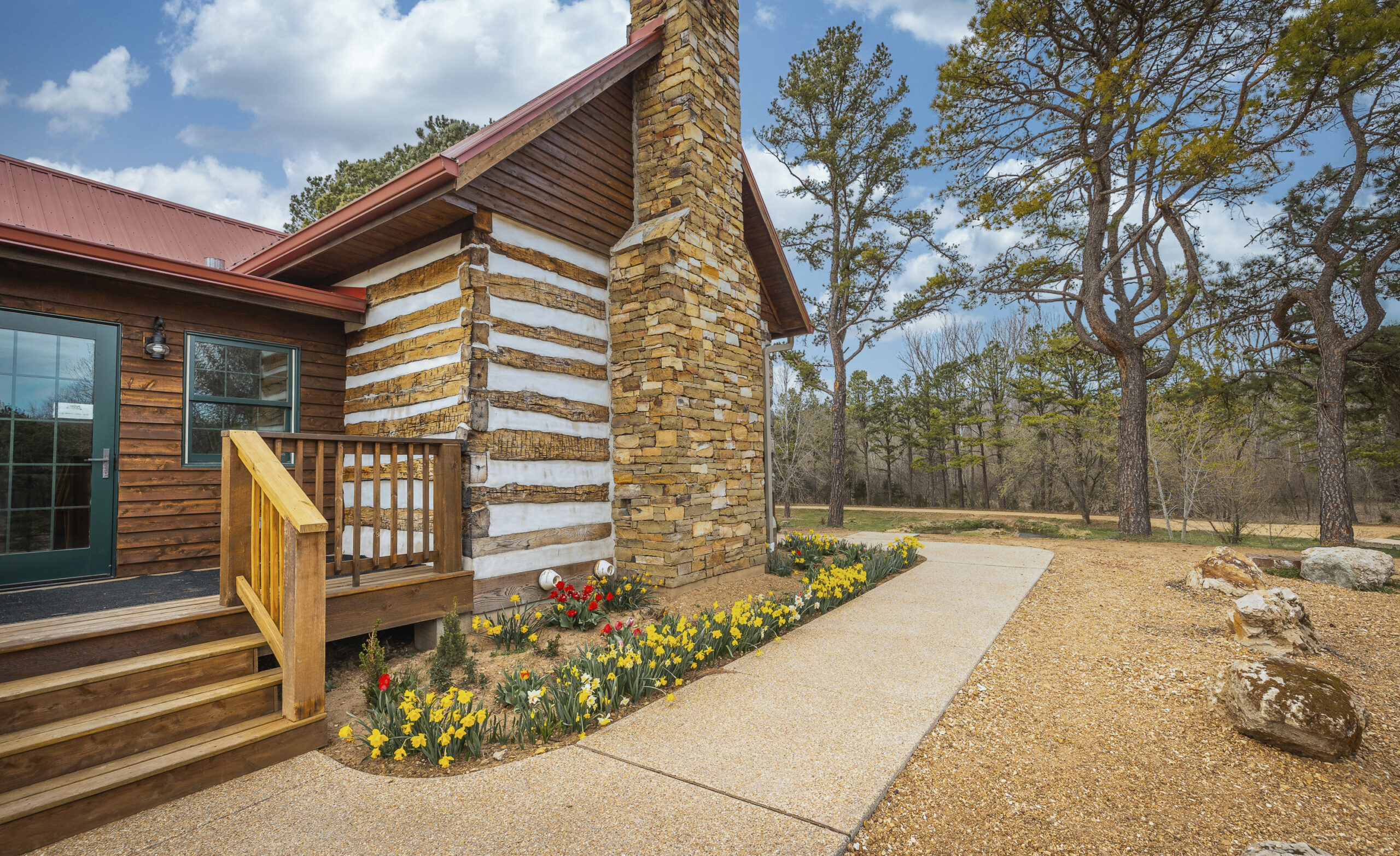 The Spring House - Relaxing Log Cabin
